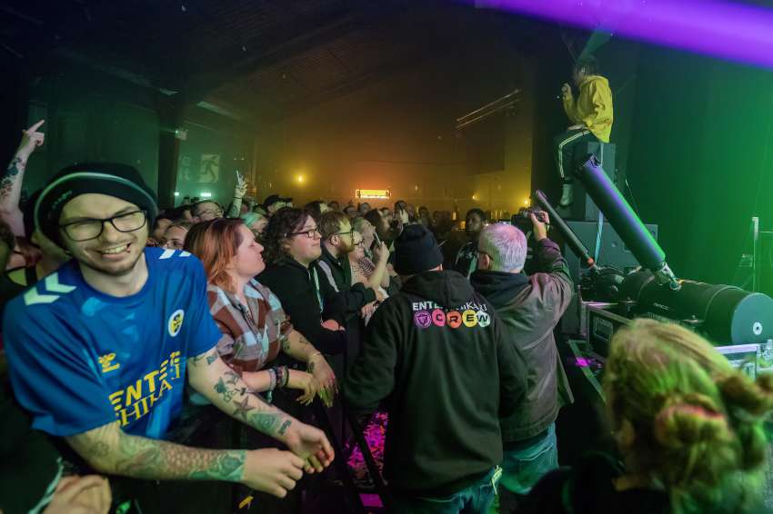 Gig Review : Enter Shikari ‘A Kiss for The Whole World’ UK Tour pt2 KK ...