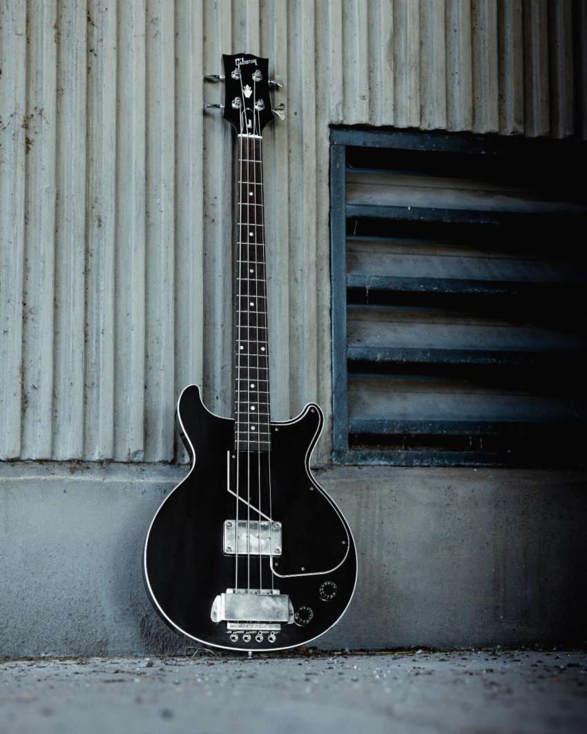 Gibson Launches Gene Simmons EB-0 Bass Worldwide; Rock Legend and Co ...