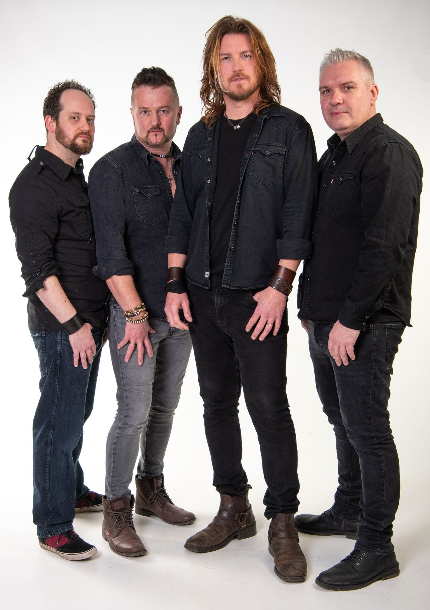 Austin Gold announce new video and single – Never End – and join The ...