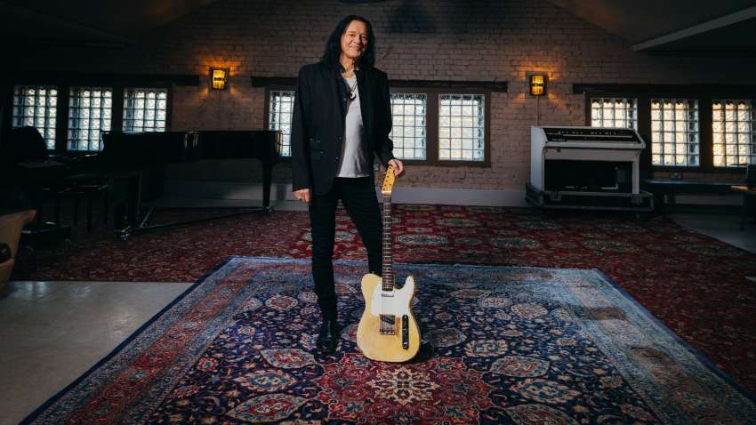 Album Review : Robben Ford – Two Shades of Blue – Metal Planet Music